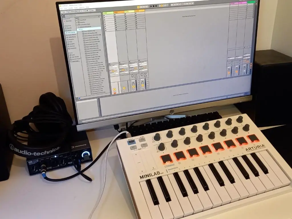 How to Connect a MIDI Keyboard to Ableton: Easy Step-by-Step Guide ... How to Connect a MIDI Keyboard to Ableton: Easy Step-by-Step Guide ...